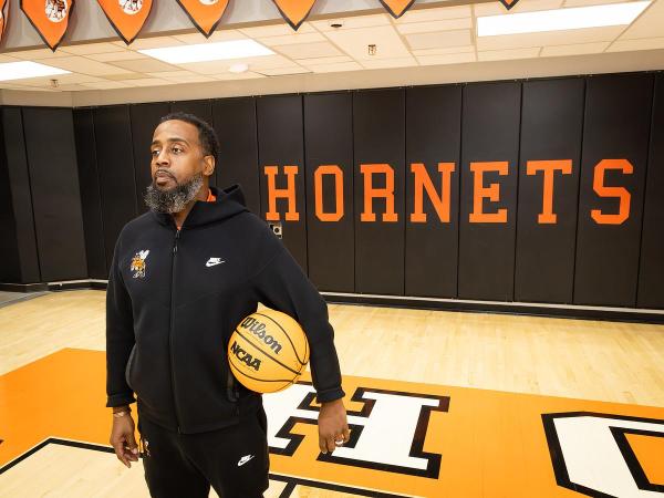 Booker T. boy's basketball team pursues 18th state championship