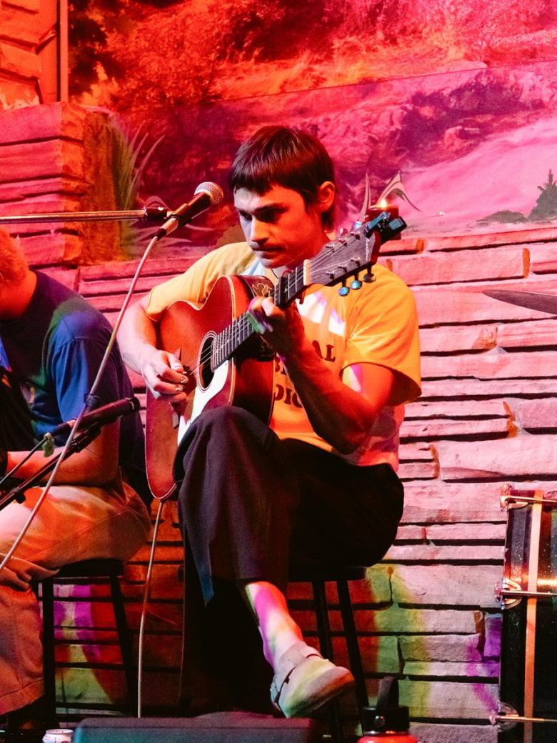 Tulsa folk artist brings album release party to Drifters Theater